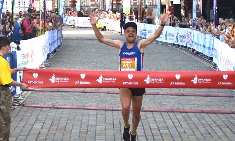 Course records for Matt Clowes and Tracy Barlow in Swansea | Fast Running