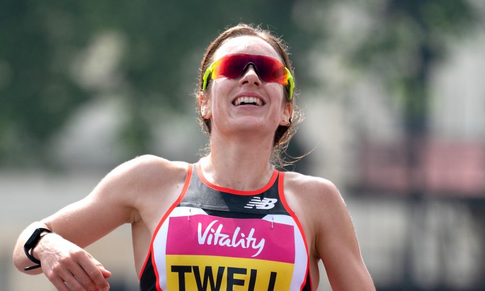 Steph Twell runs 2:30 marathon debut in Valencia | Fast Running