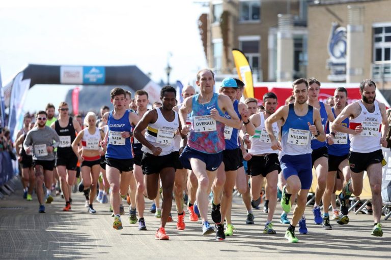 Dewi Griffiths and Charlotte Arter among top field for Cardiff Bay Run ...