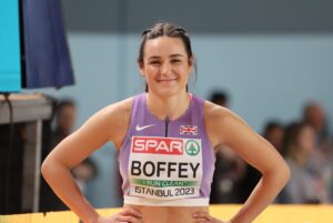A Happy Return - Issy Boffey's Indoor Season | Fast Running