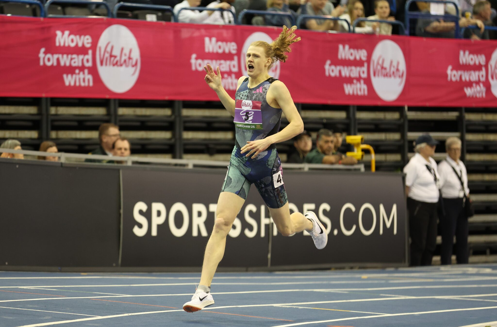 A Surreal Fortnight - Justin Davies' Indoor Season | Fast Running