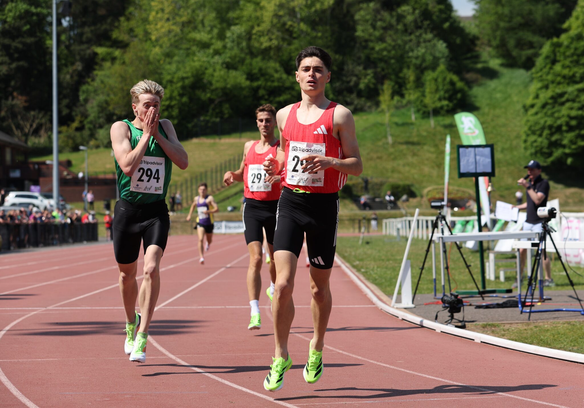 Brilliant in Belfast - Irish Milers Meeting | Fast Running